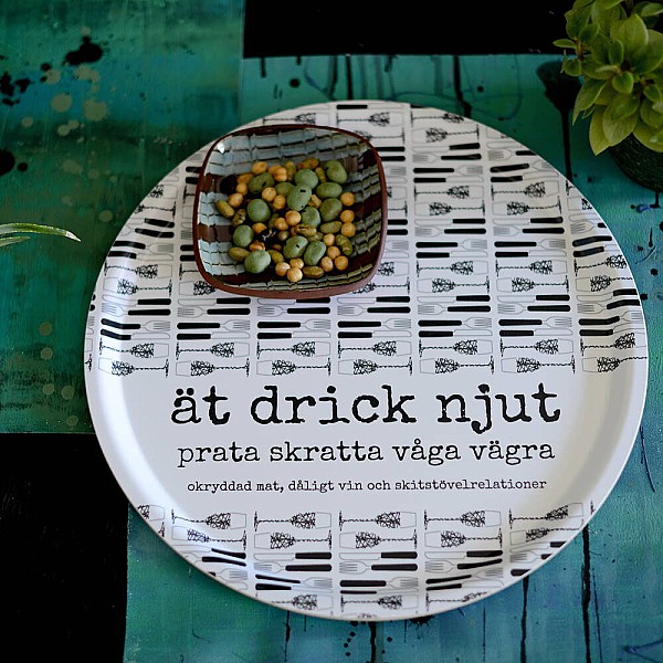 Brickor - Köp Serveringsbrickor online | Mixin